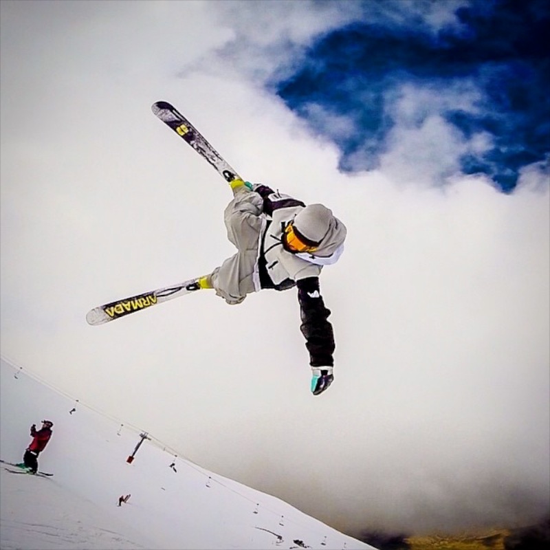 TAYLOR SEATON – Virtika